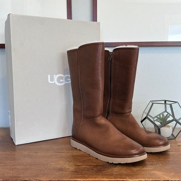 UGG | Shoes | Ugg W Abree 1 Boots Nwb | Poshmark